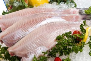 Fresh Whole Catfish / Skinless - 10th & M Seafoods